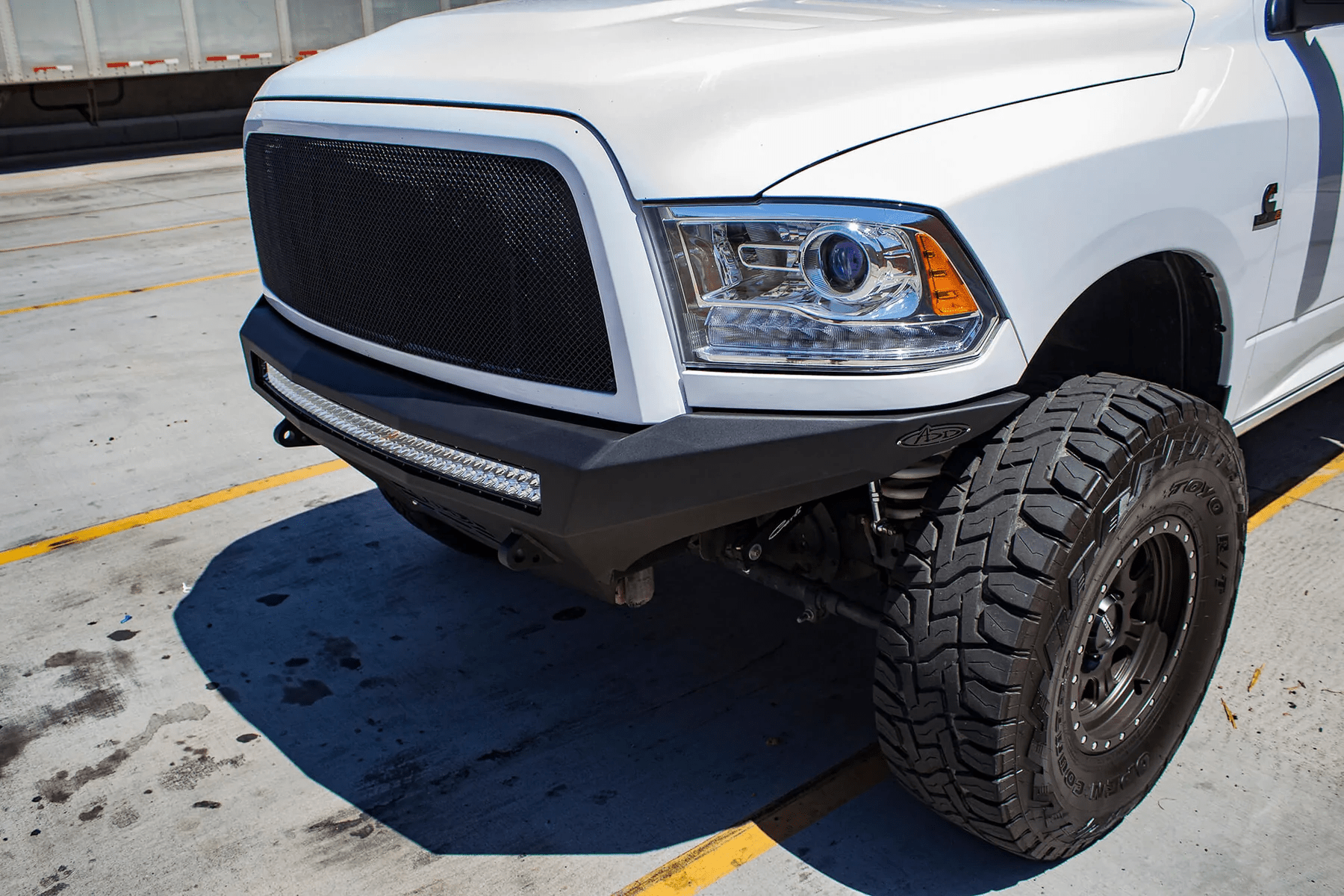 Addictive Desert Designs DS RAM Stealth Fighter Bar - Offroad Industries