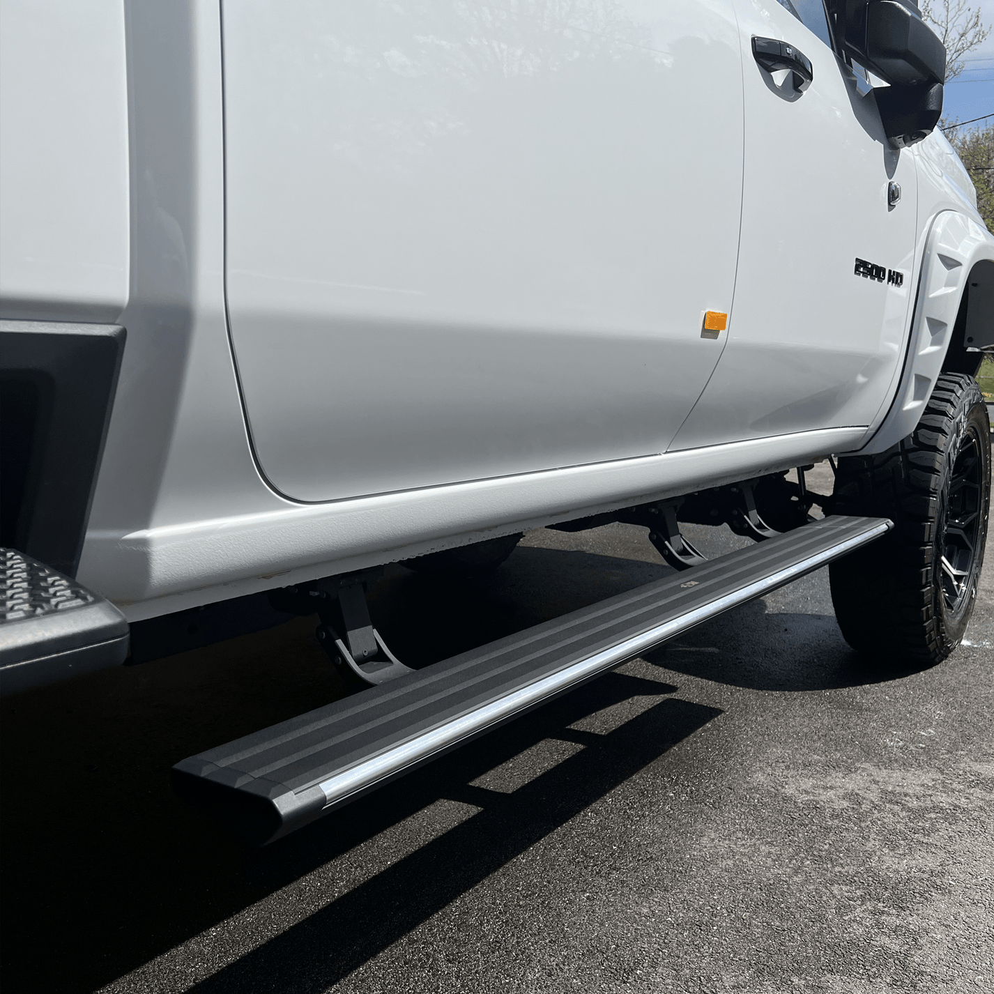 ORI Electric Steps for RAM 2500HD | Offroad Industries
